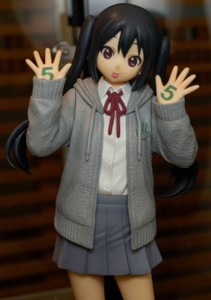 Kon 5th Anniversary Nakano Azusa Anime Action Figure 18 Scale Pvc Doll ...